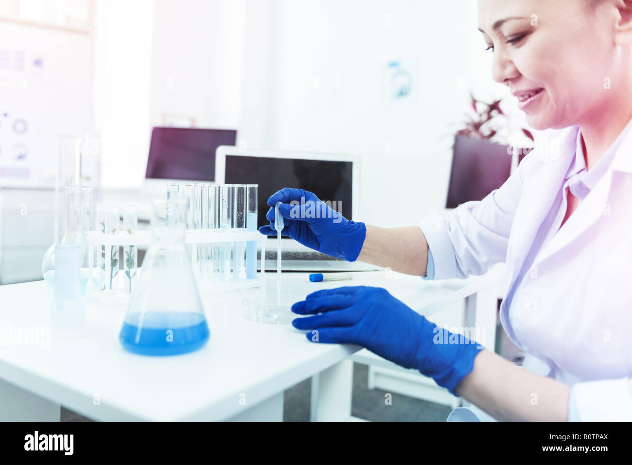 Adult taking test computer hi-res stock photography and images - Alamy