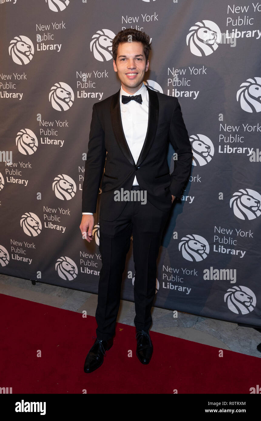 New York, NY - November 5, 2018: Jake Horowitz attends the New York ...