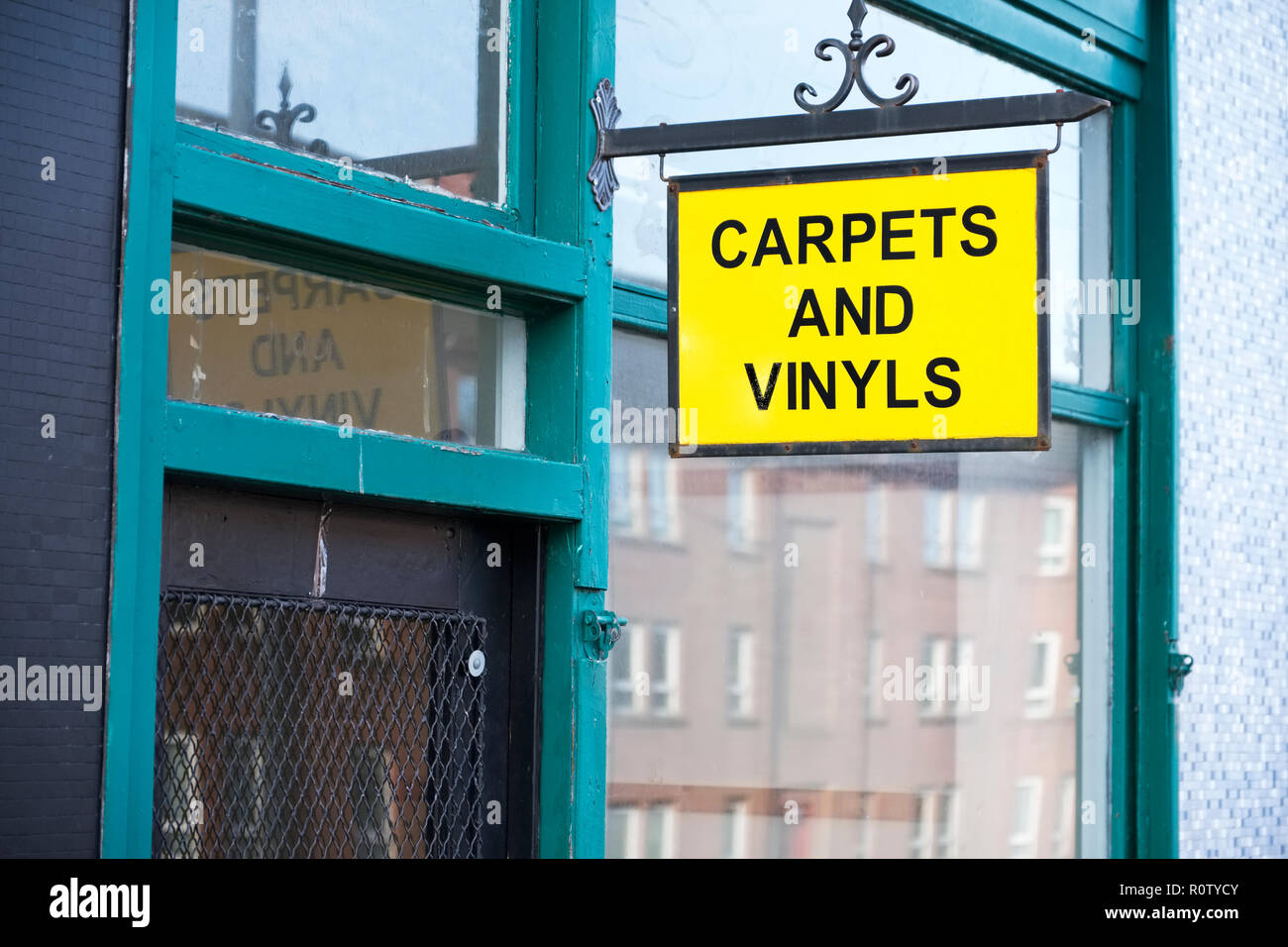 Vintage vinyl flooring hi-res stock photography and images - Alamy