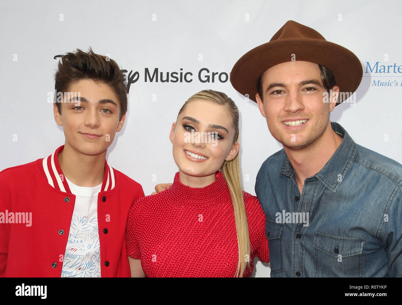 Angel tompkins hi-res stock photography and images - Alamy