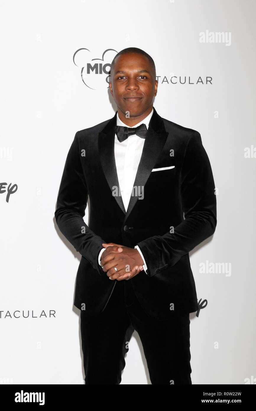 Mickey mouse leslie odom jr hi-res stock photography and images - Alamy