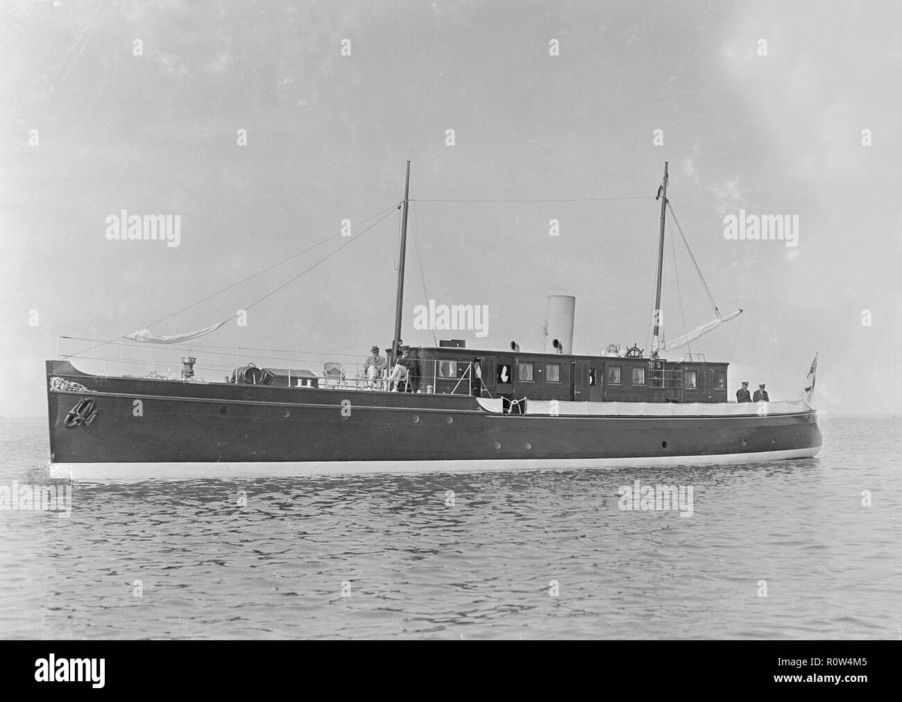 Motor boat 1920s hi-res stock photography and images - Alamy