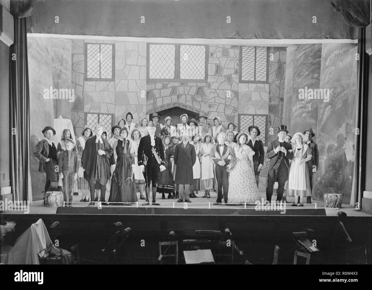 Victorian Theatre Stage Stock Photos & Victorian Theatre Stage Stock ...