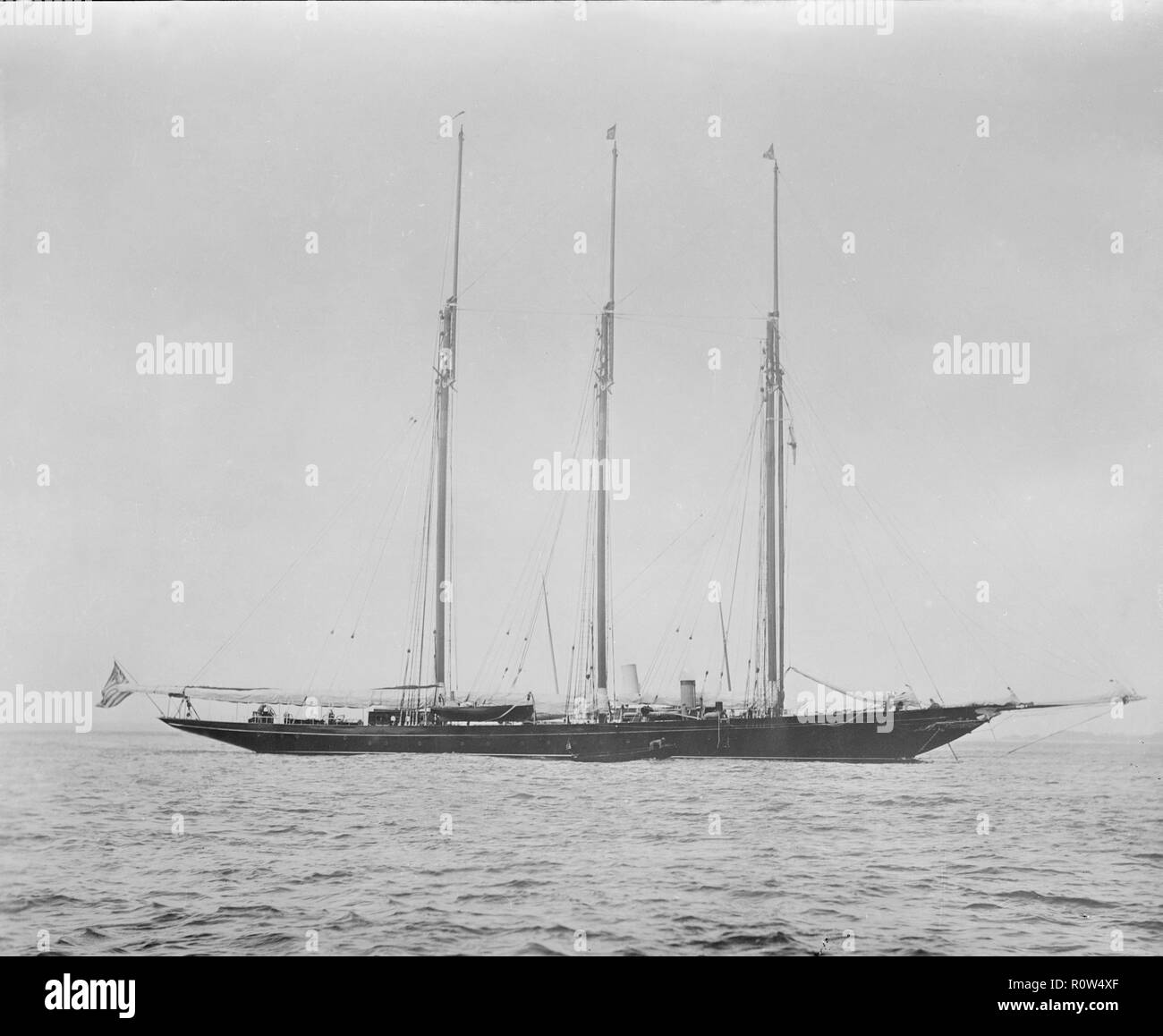 Three masted gaff rig schooner hi-res stock photography and images - Alamy