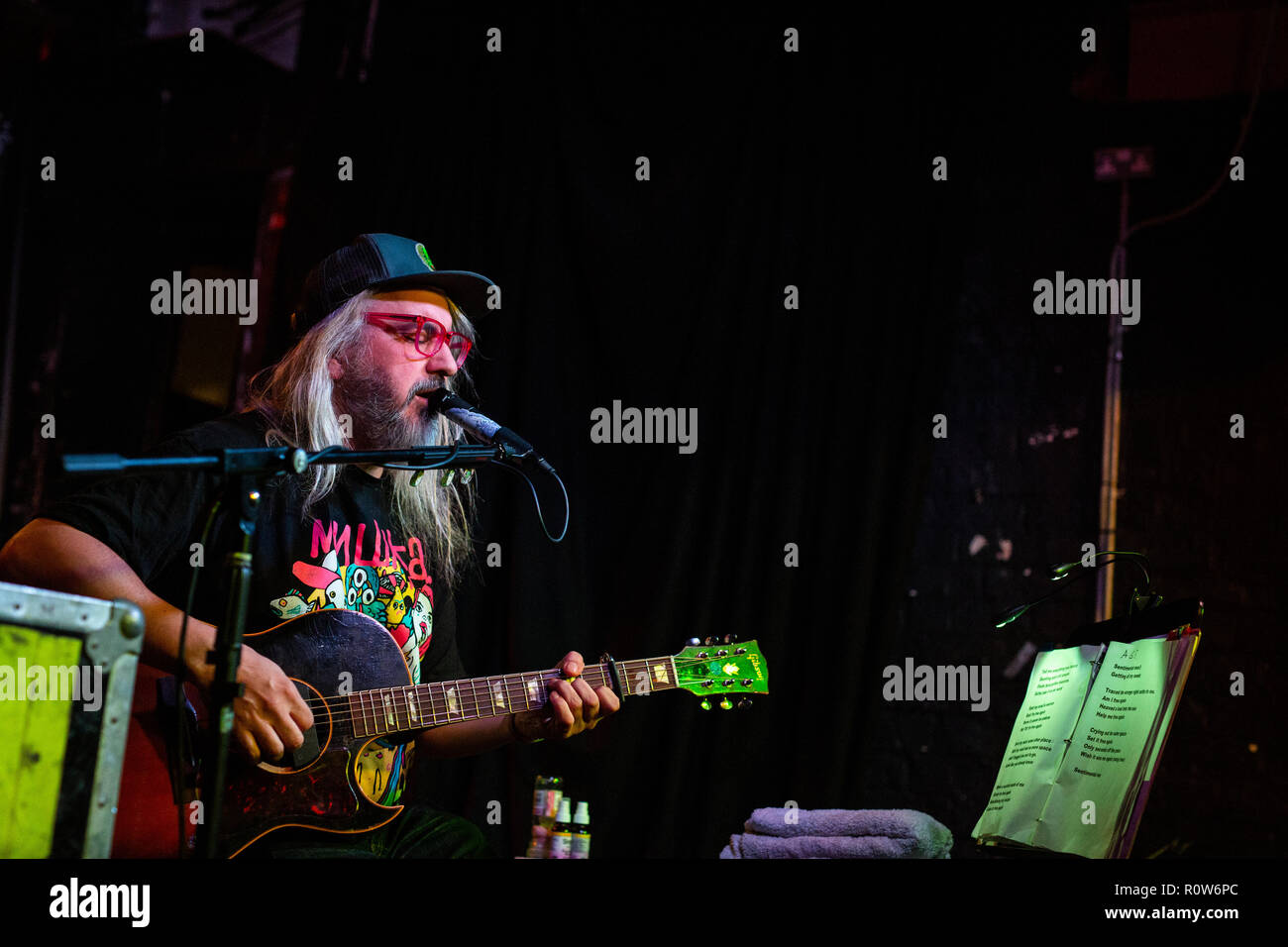 J mascis hi-res stock photography and images - Alamy