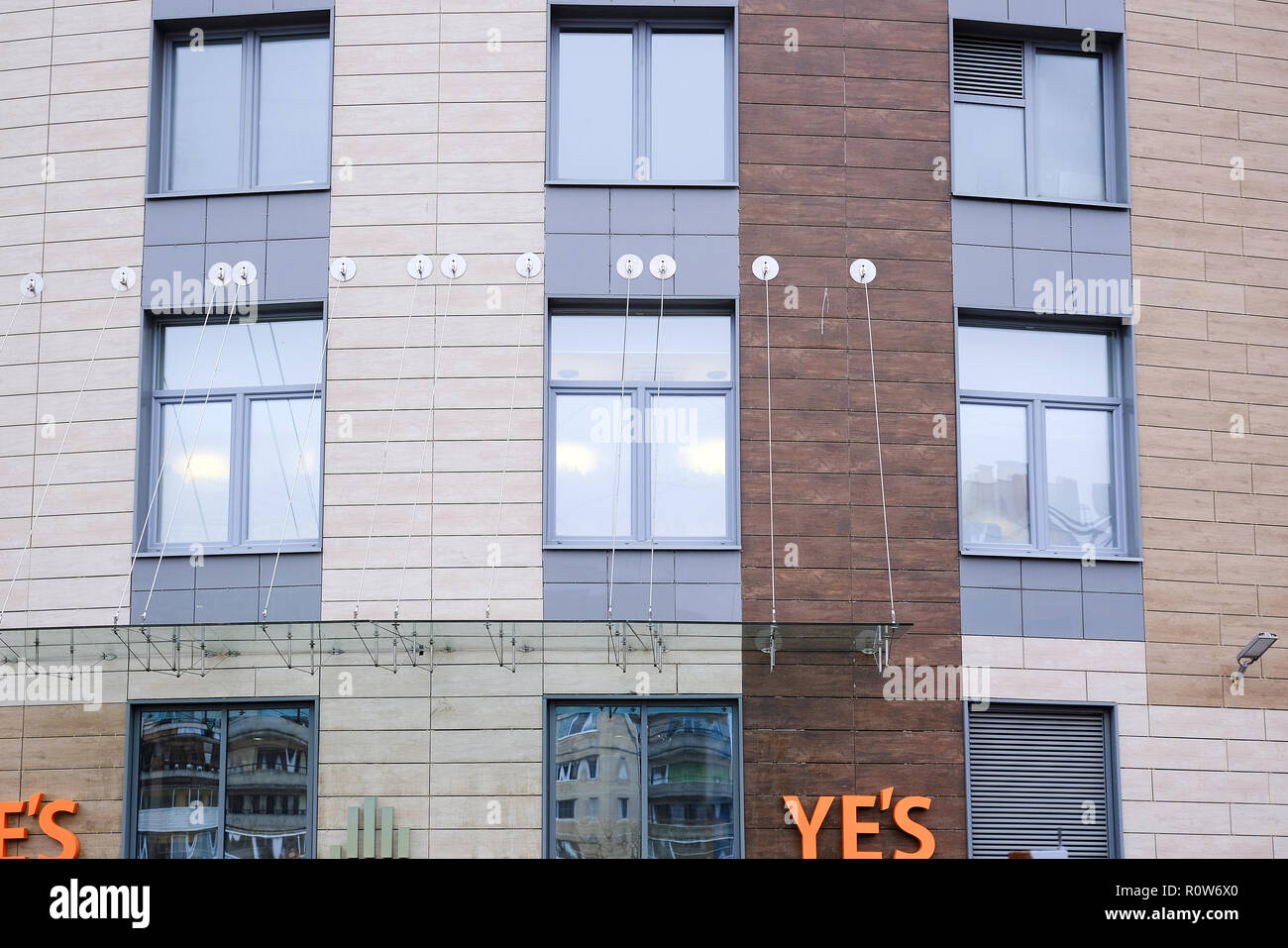 Modern fasteners hi-res stock photography and images - Alamy