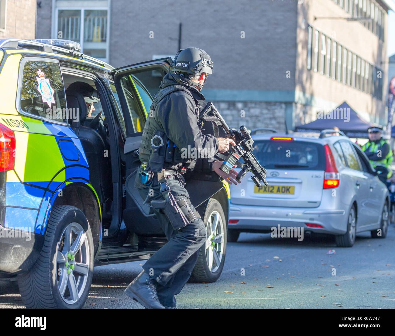 Police armed car hi-res stock photography and images - Alamy