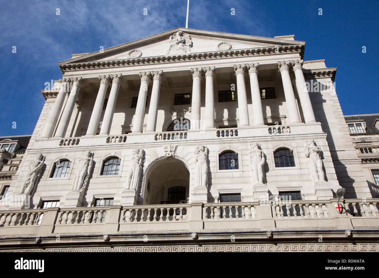 The Bank of England exterior building, Threadneedle Street, London ...