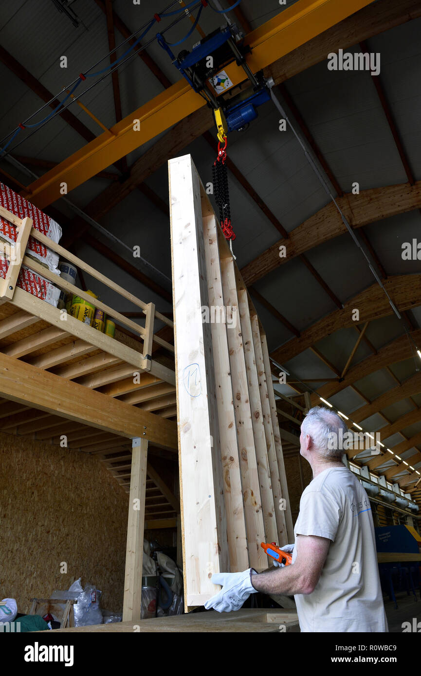 Worksite housing hi-res stock photography and images - Alamy