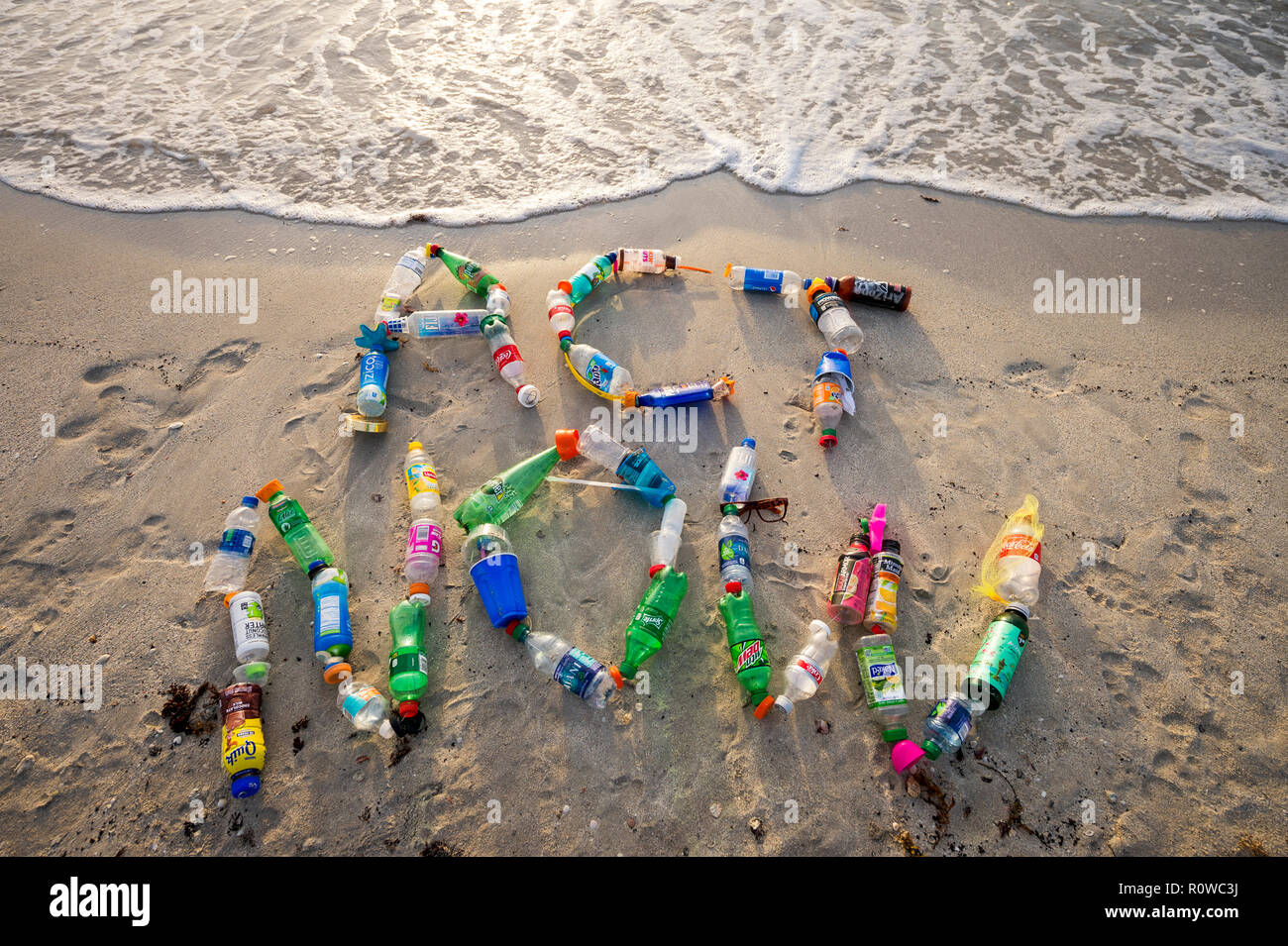 Sprite bottle hi-res stock photography and images - Alamy