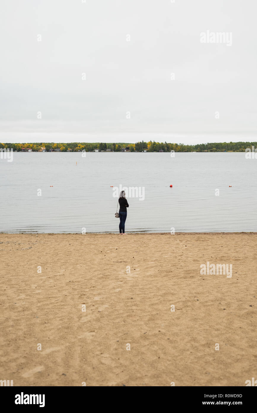 Riverside sand hi-res stock photography and images - Alamy