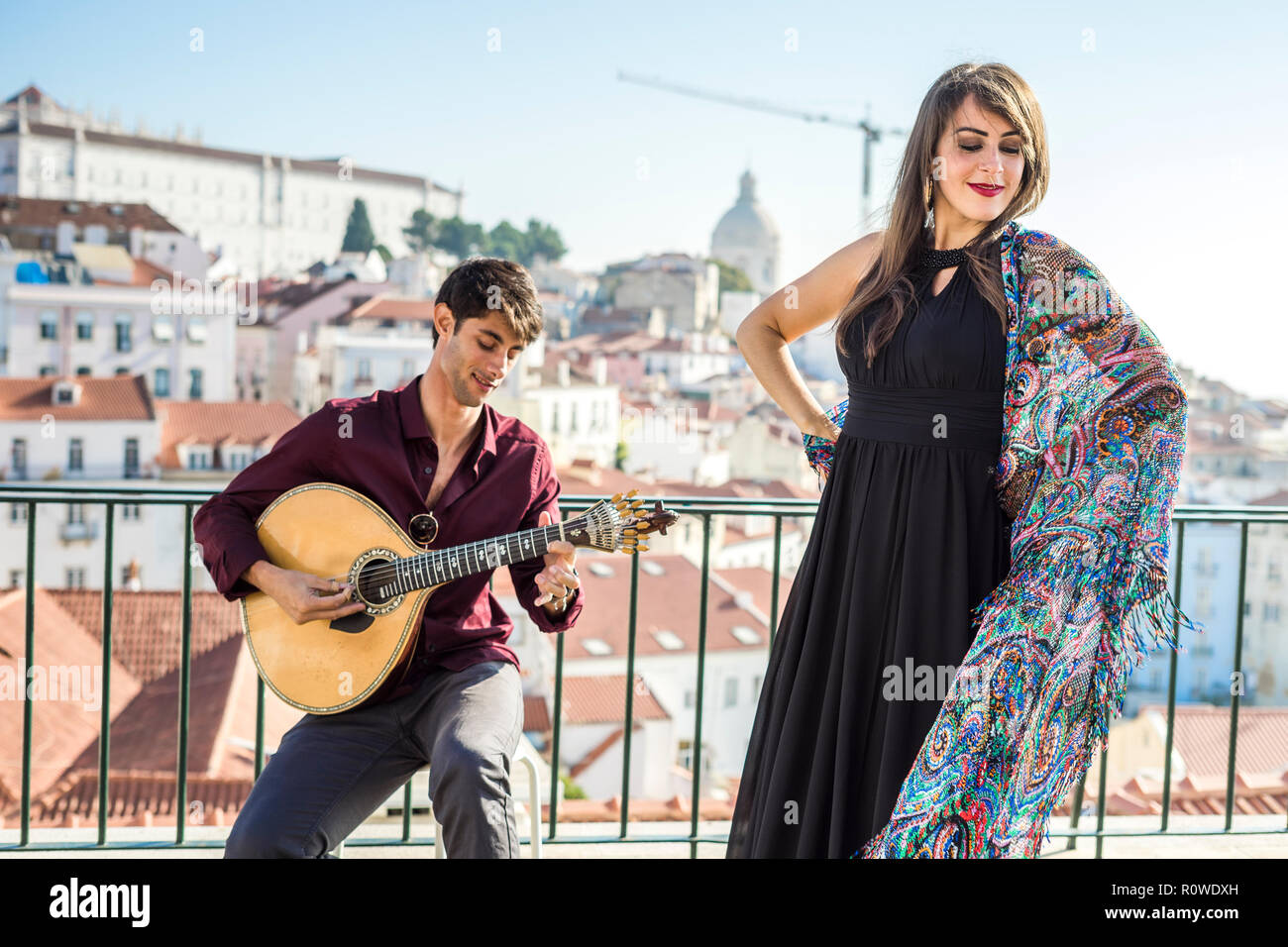 Guitar player guitarist singer hi-res stock photography and images - Alamy