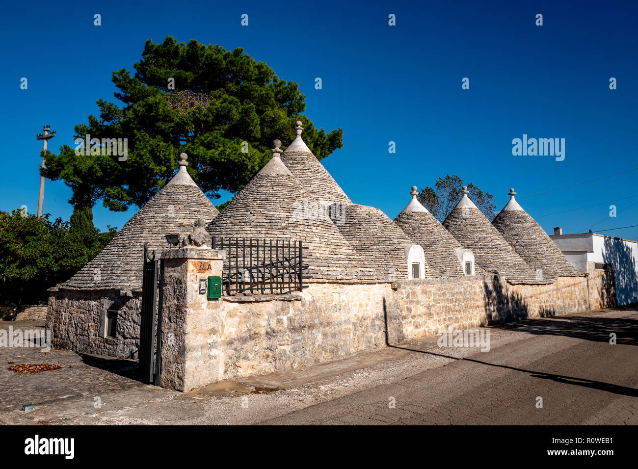 The countryside of Puglia, Italy Stock Photo - Alamy