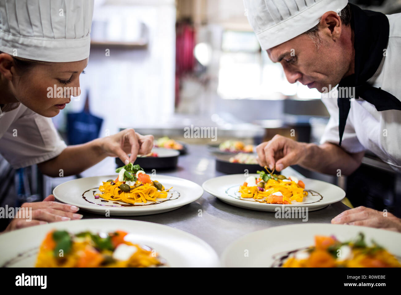 Garnishing hi-res stock photography and images - Alamy