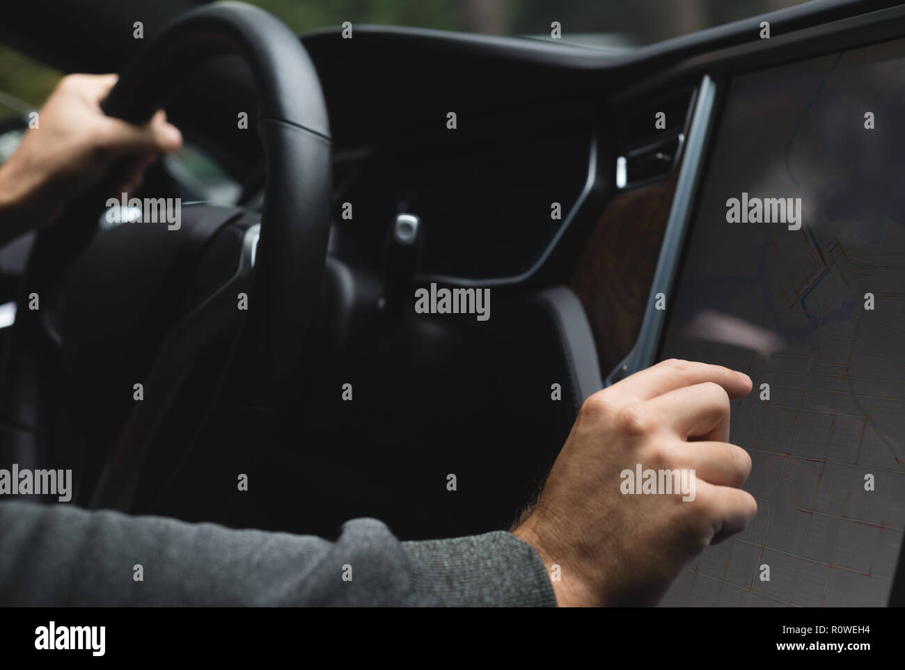 Car driving map hi-res stock photography and images - Alamy