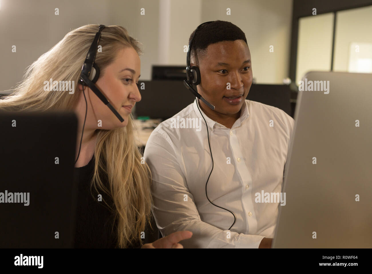 Sales executives hi-res stock photography and images - Alamy