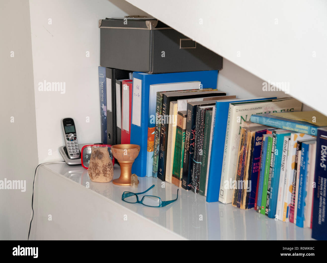 Mental health care professionals hi-res stock photography and images ...