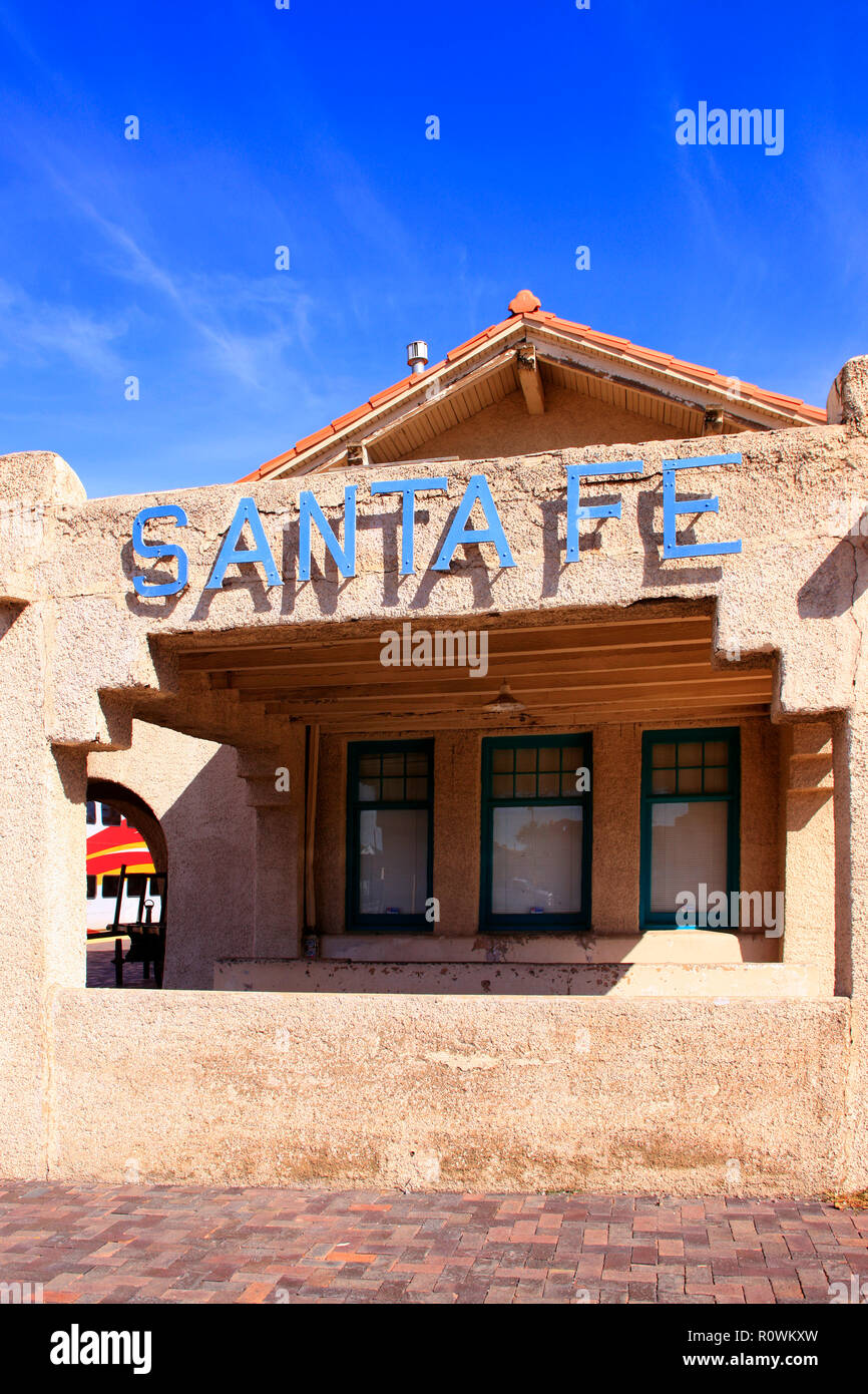Old santa fe railroad hi-res stock photography and images - Alamy