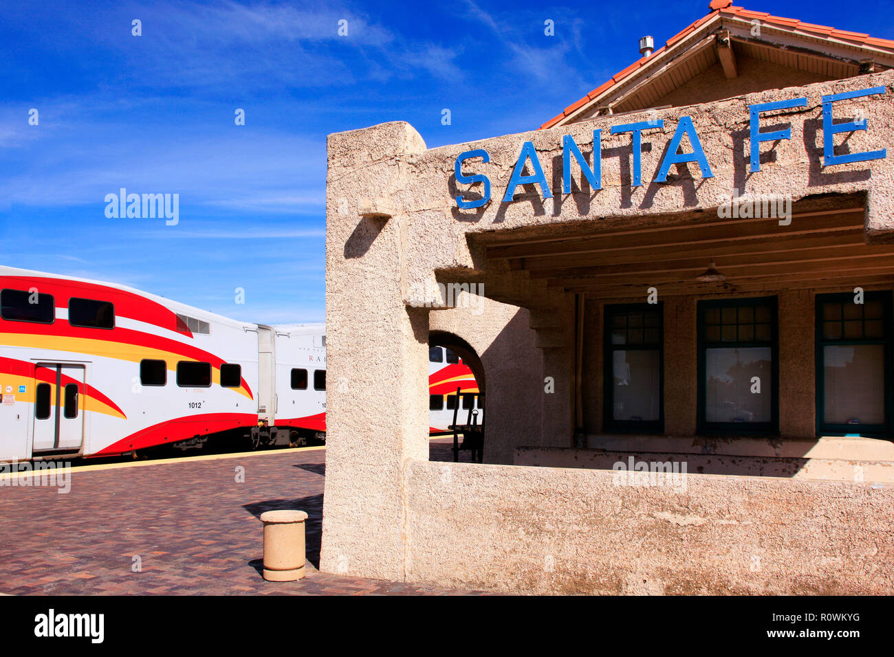 Old santa fe railroad hi-res stock photography and images - Alamy