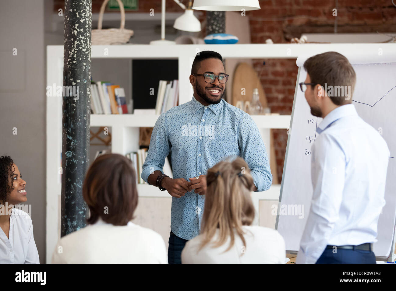 Black coach hi-res stock photography and images - Alamy