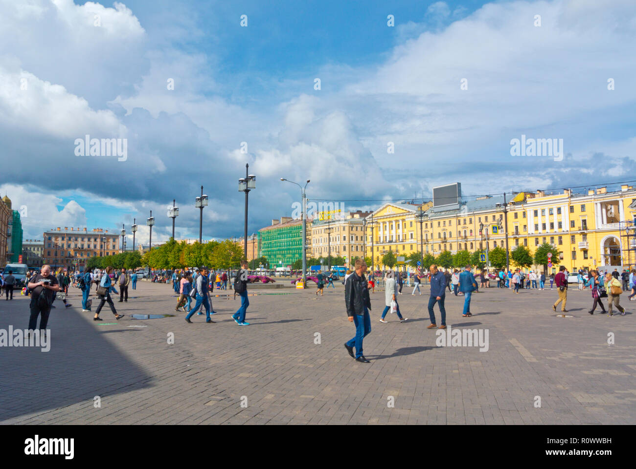 Sennaya hi-res stock photography and images - Alamy