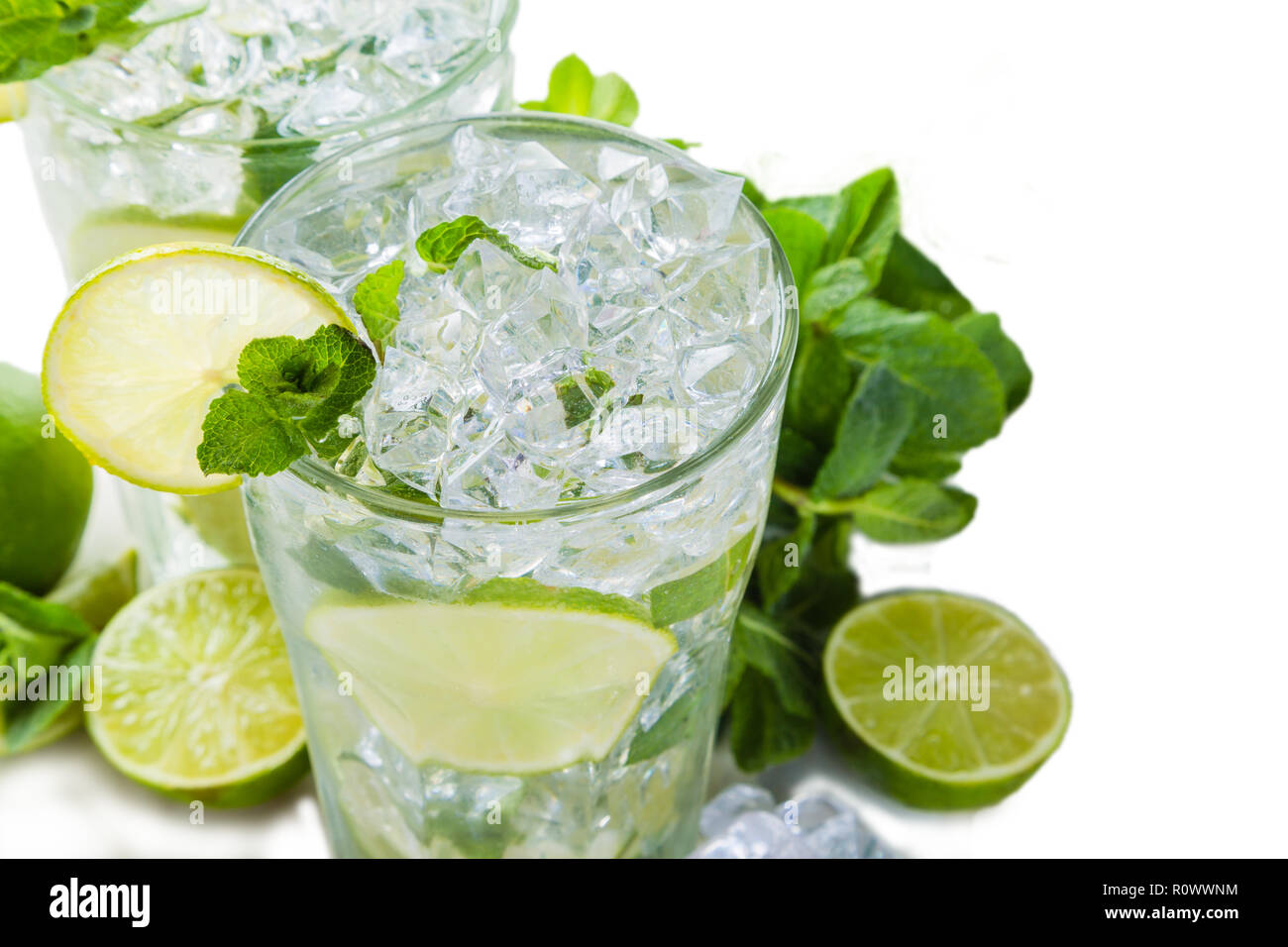 Mojito cocktail and ingredients Stock Photo - Alamy