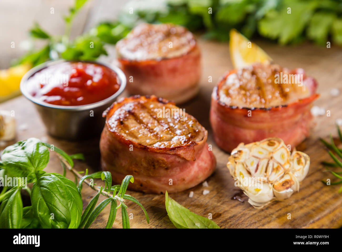 Filet mignon steak dinner hi-res stock photography and images - Alamy
