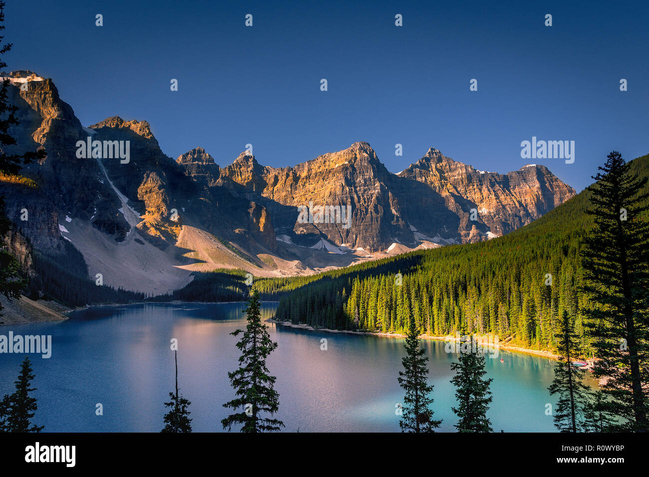 Moraine Lake is a glacially fed lake in Banff National Park Stock Photo - Alamy