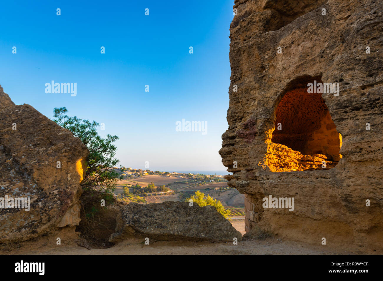 Valley of the Temples (Valle dei Templi) - valley of an ancient Greek ...