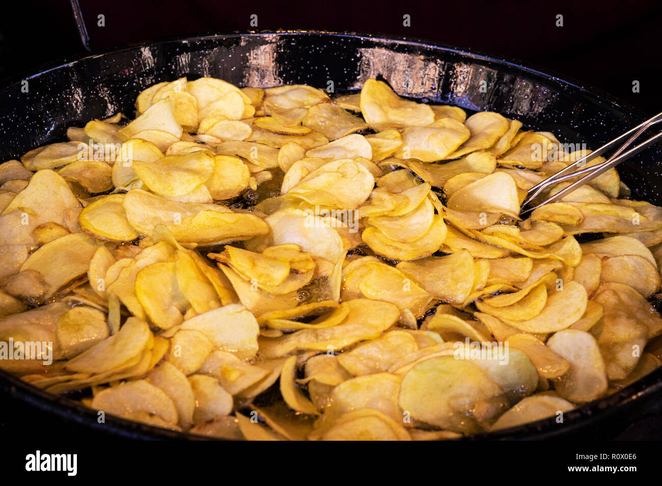Frying Chips Chip Pan High Resolution Stock Photography and Images - Alamy