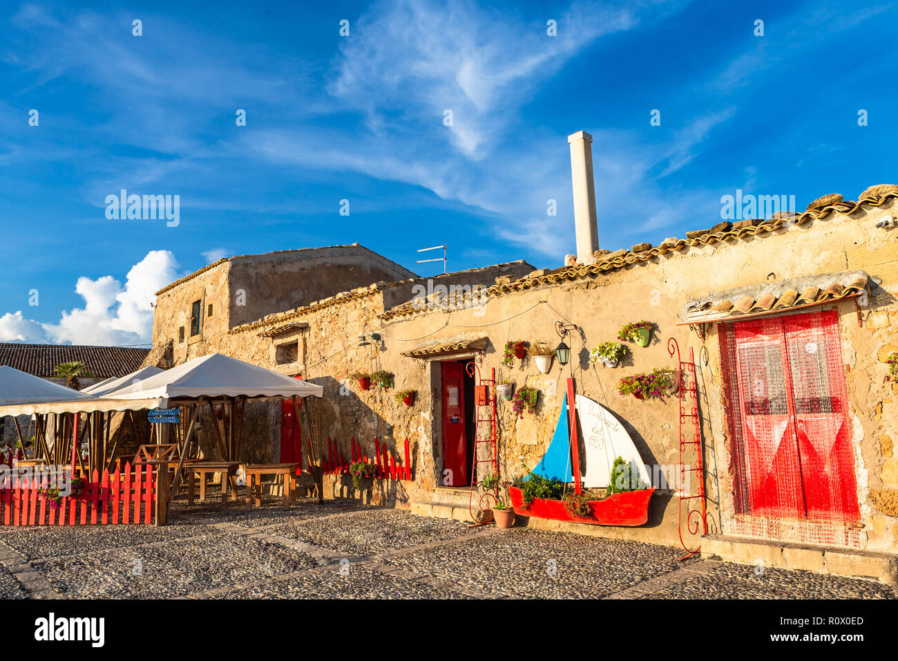 Sicilian fishing village hi-res stock photography and images - Alamy