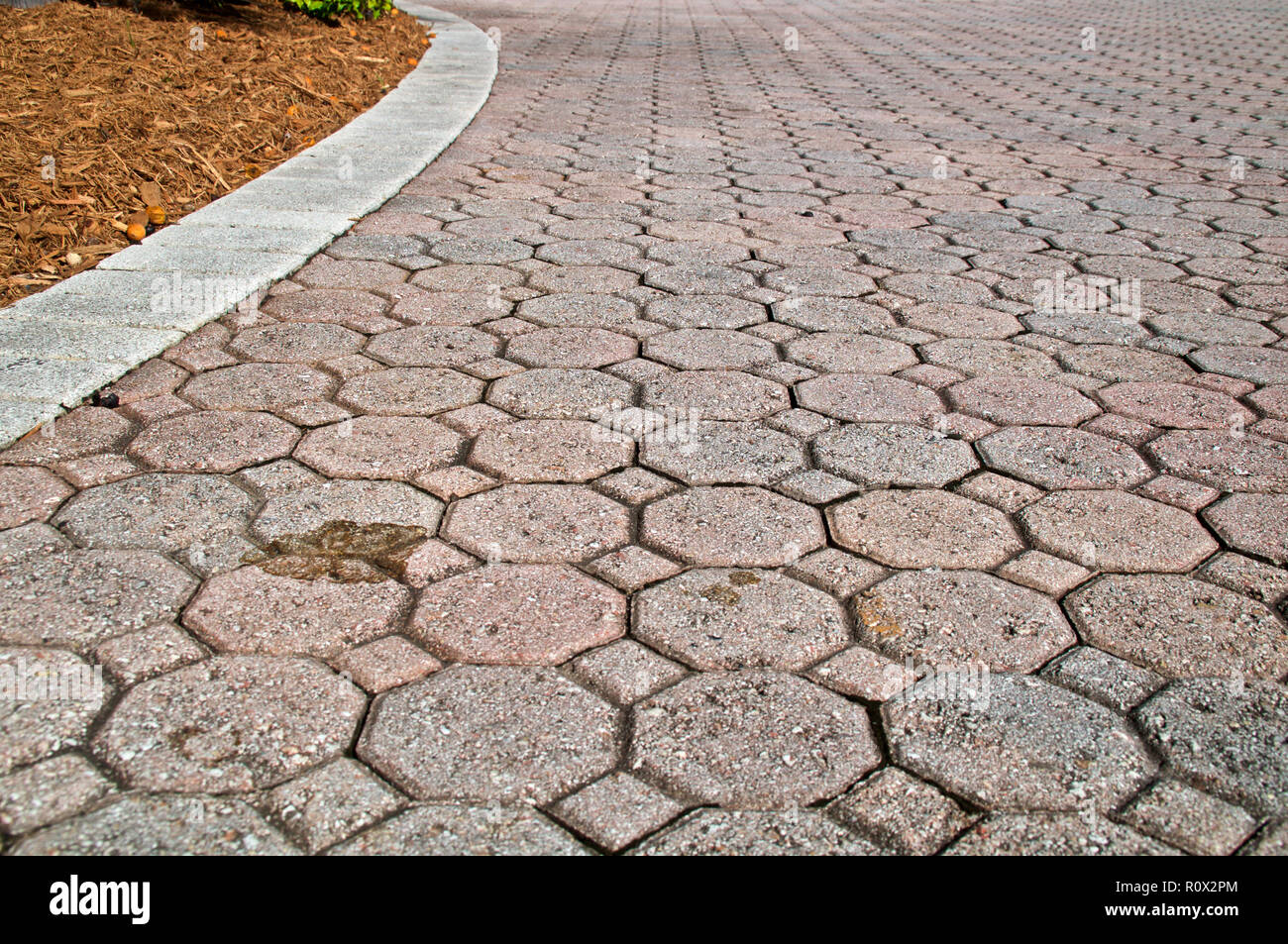 Octagon pavers hi-res stock photography and images - Alamy