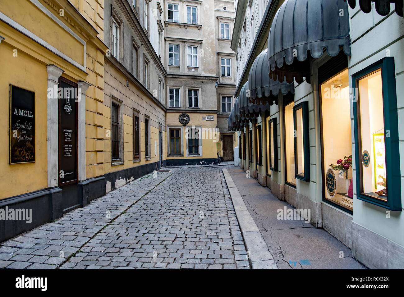 Streets of Vienna Stock Photo - Alamy