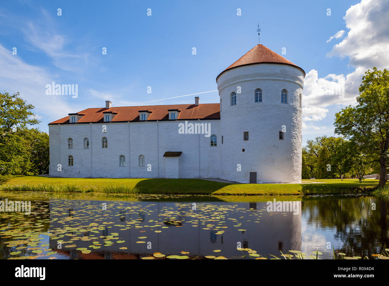 Koluvere castle hi-res stock photography and images - Alamy