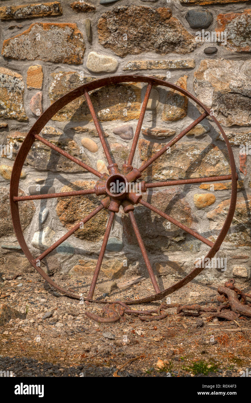 Amish carriage wheels hi-res stock photography and images - Alamy