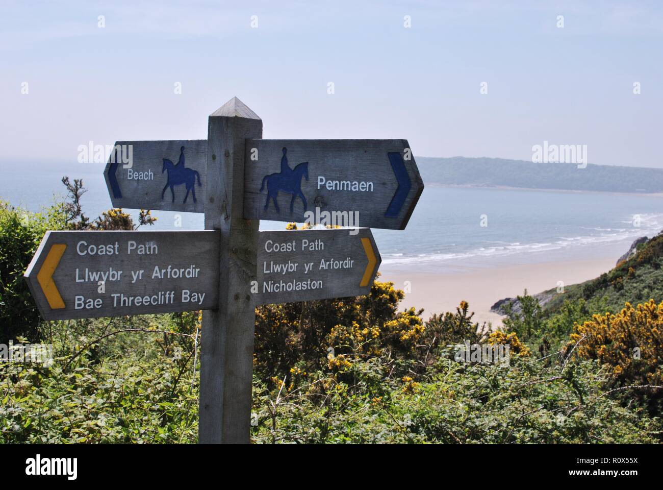 Walk gower peninsula hi-res stock photography and images - Alamy