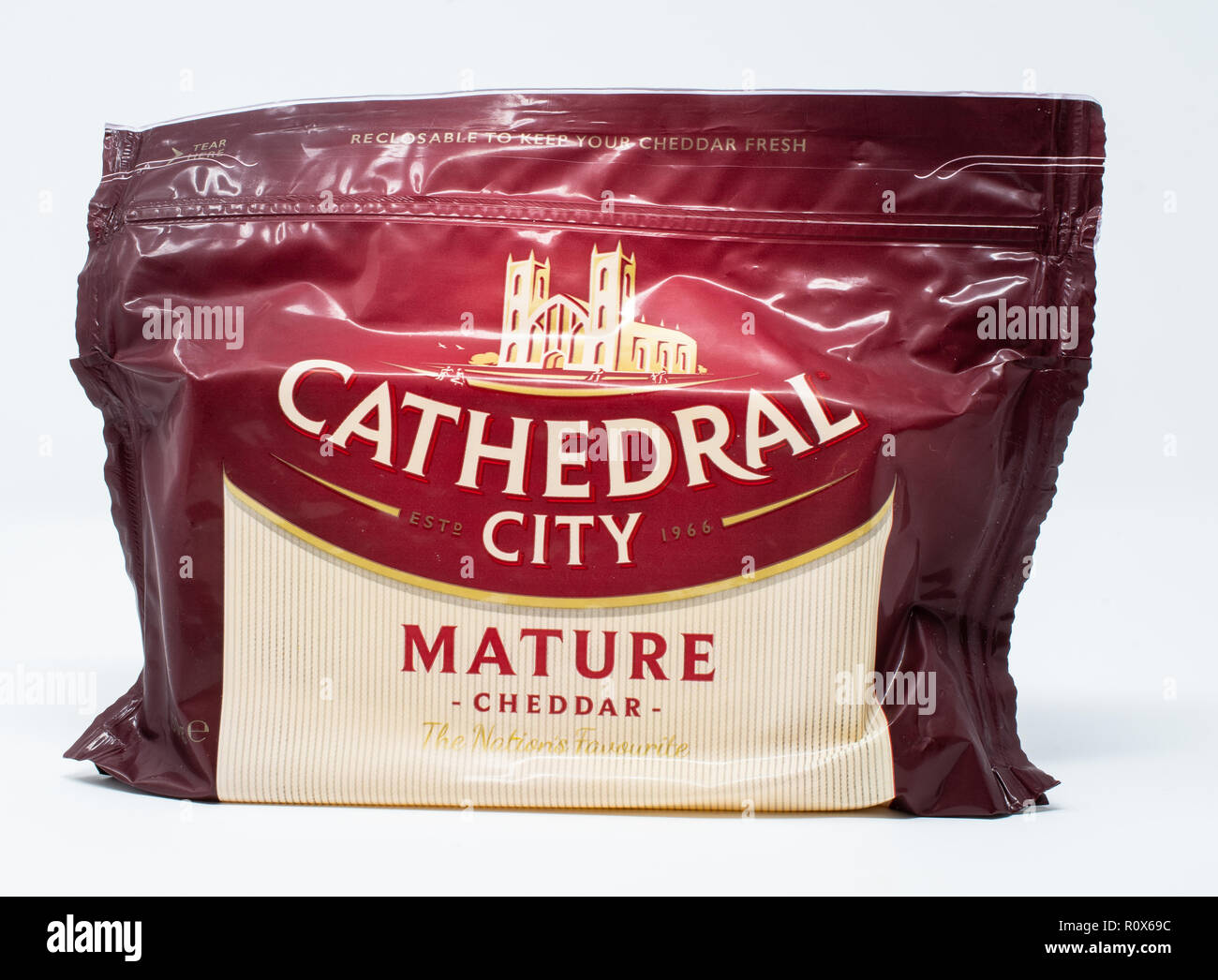 Cathedral city mature cheddar cheese hi-res stock photography and ...