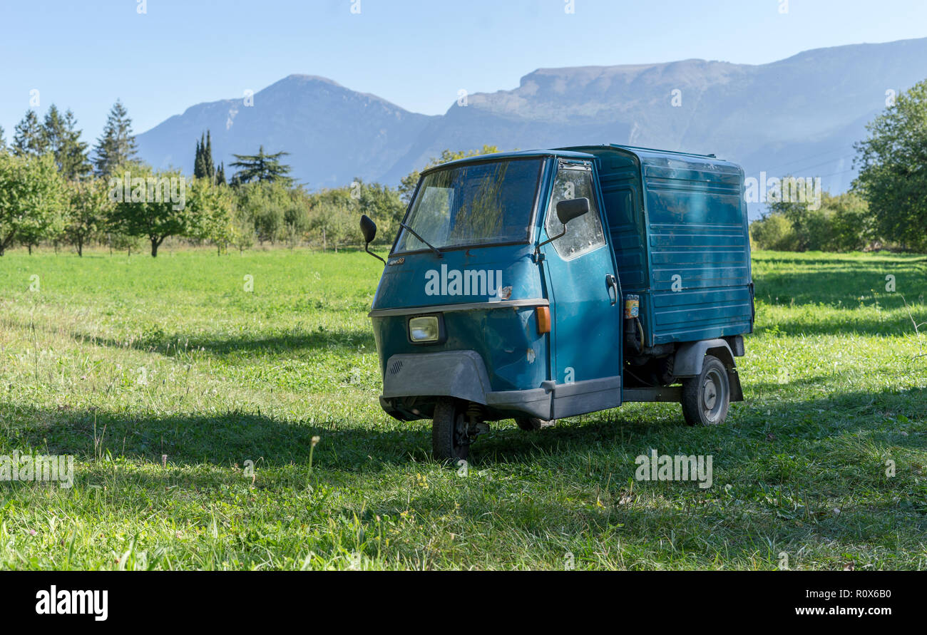 Transport vehicle hi-res stock photography and images - Alamy