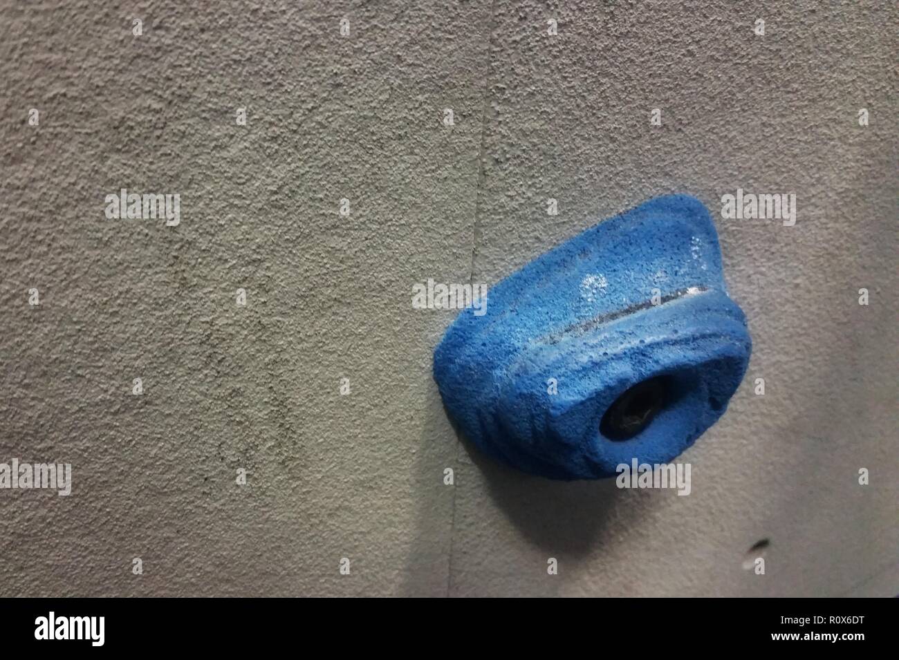 Indoor rock climbing wall hi-res stock photography and images - Alamy