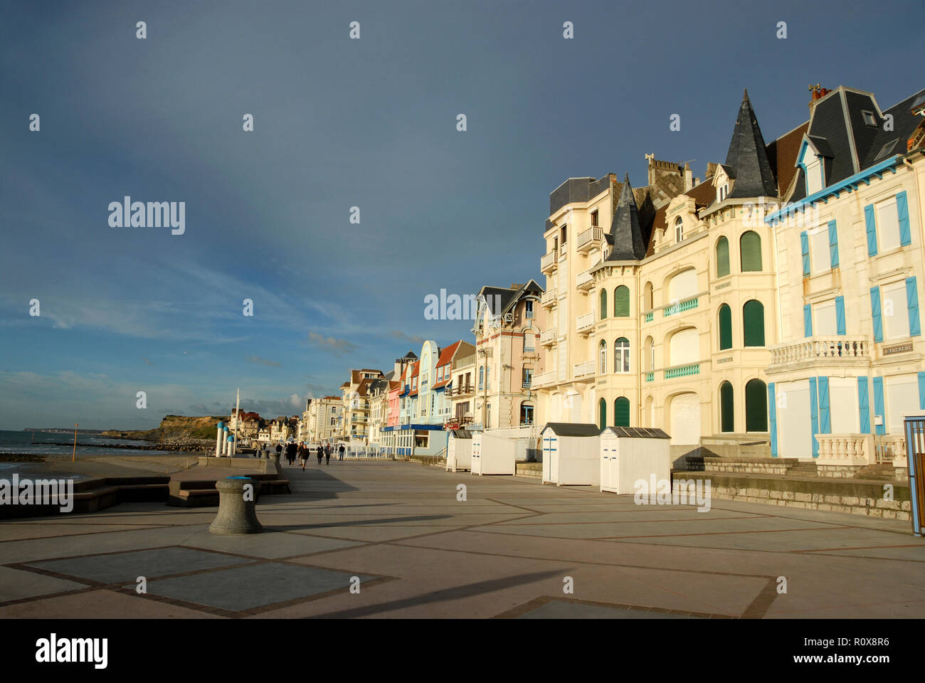 Wimereux in northern france hi-res stock photography and images - Alamy