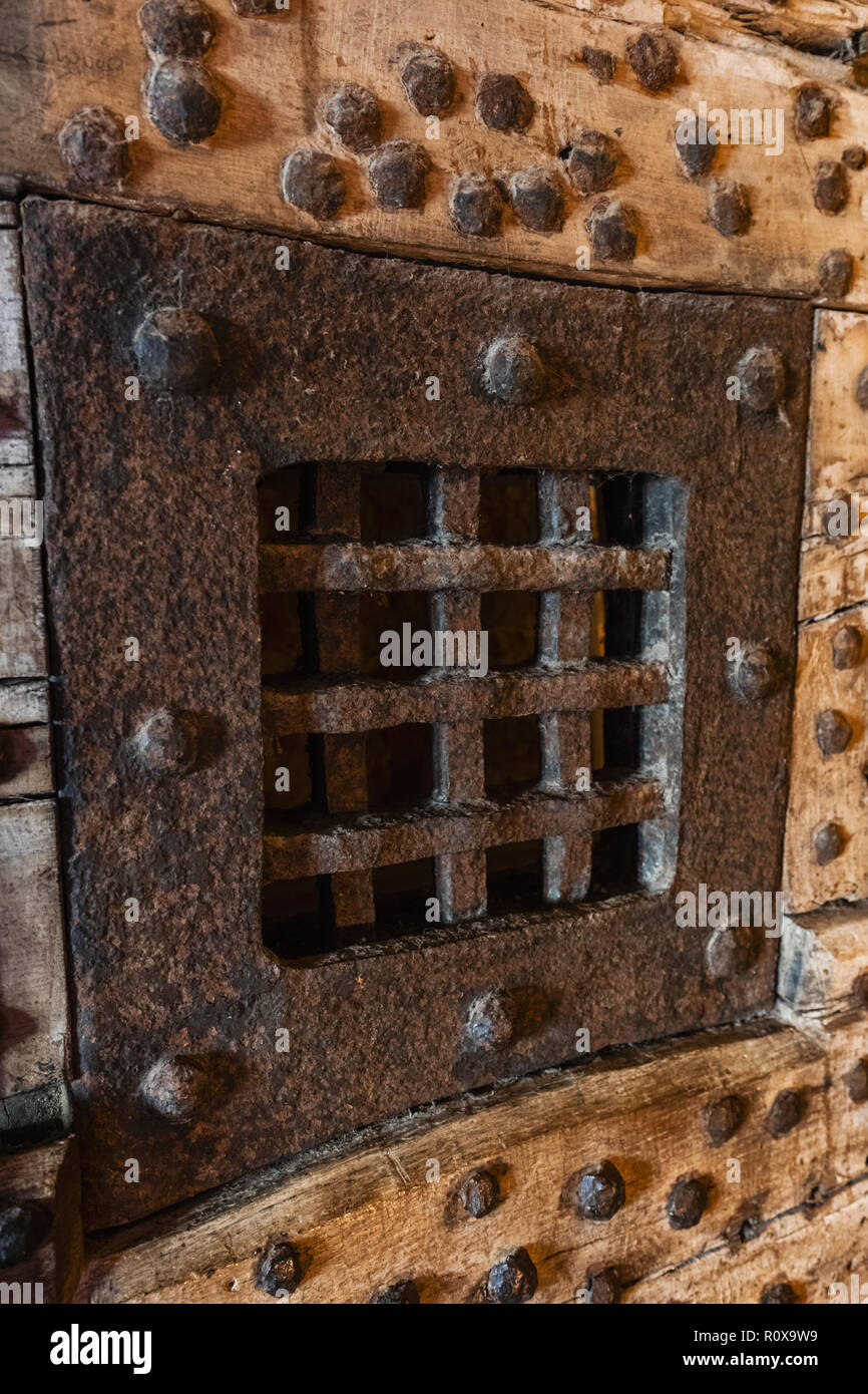 England, East Sussex, Rye, Rye Castle, Medieval Jail Window Stock Photo ...