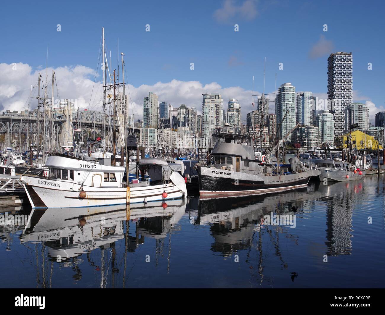 Fisherman wharf vancouver hi-res stock photography and images - Alamy