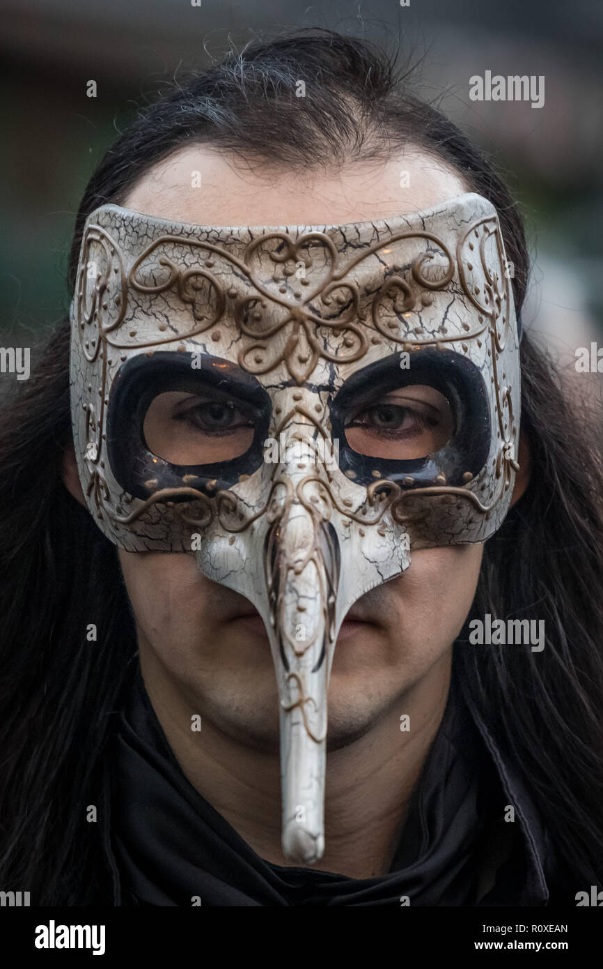 Samhain Live Mask