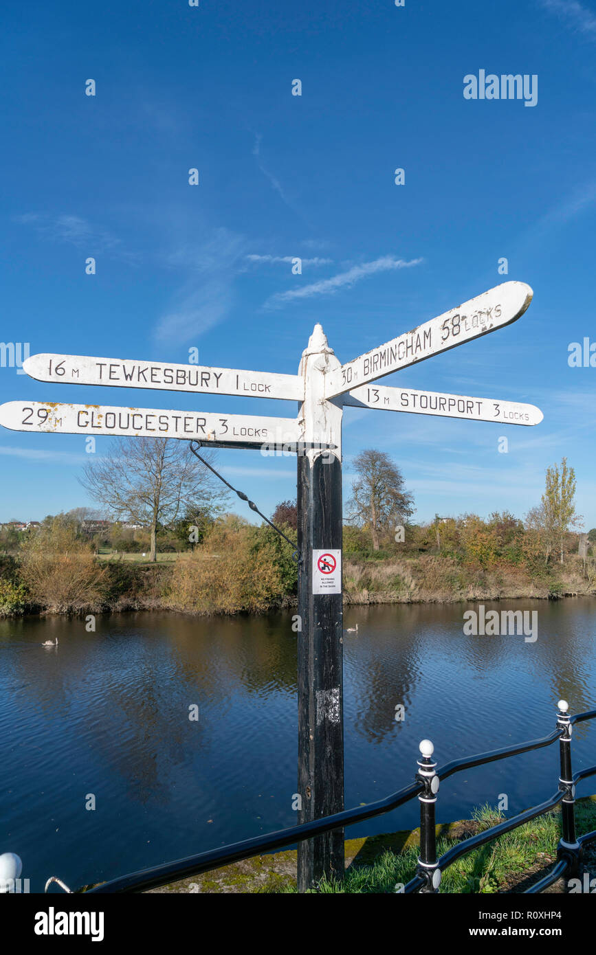 Routemap hi-res stock photography and images - Alamy