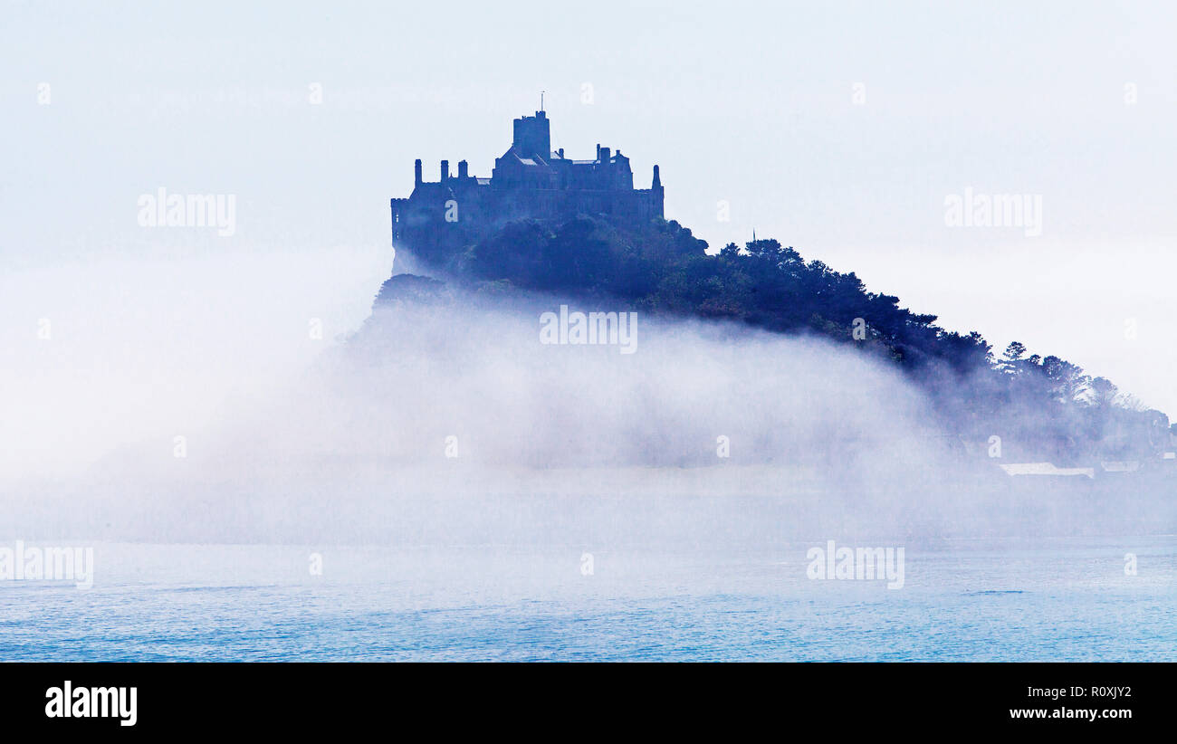 St Michael's Mount in the mist Stock Photo - Alamy