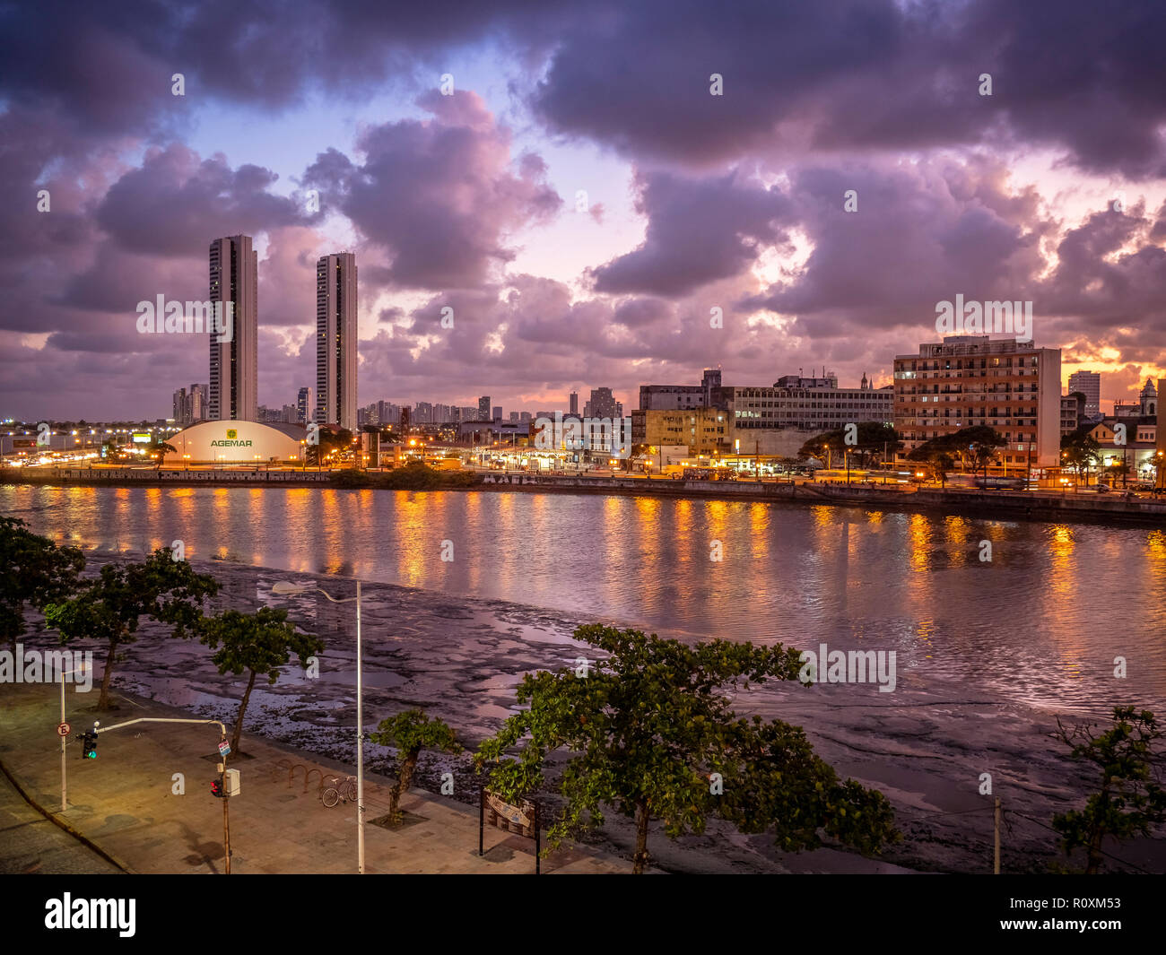 Recife antigo hi-res stock photography and images - Alamy