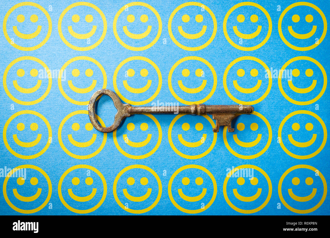 Old key emoji symbol hi-res stock photography and images - Alamy