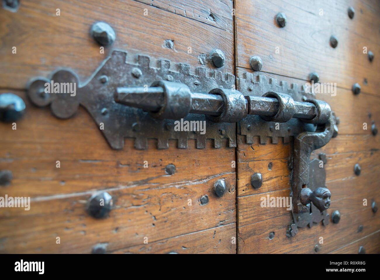 Old fashioned lock hi-res stock photography and images - Alamy