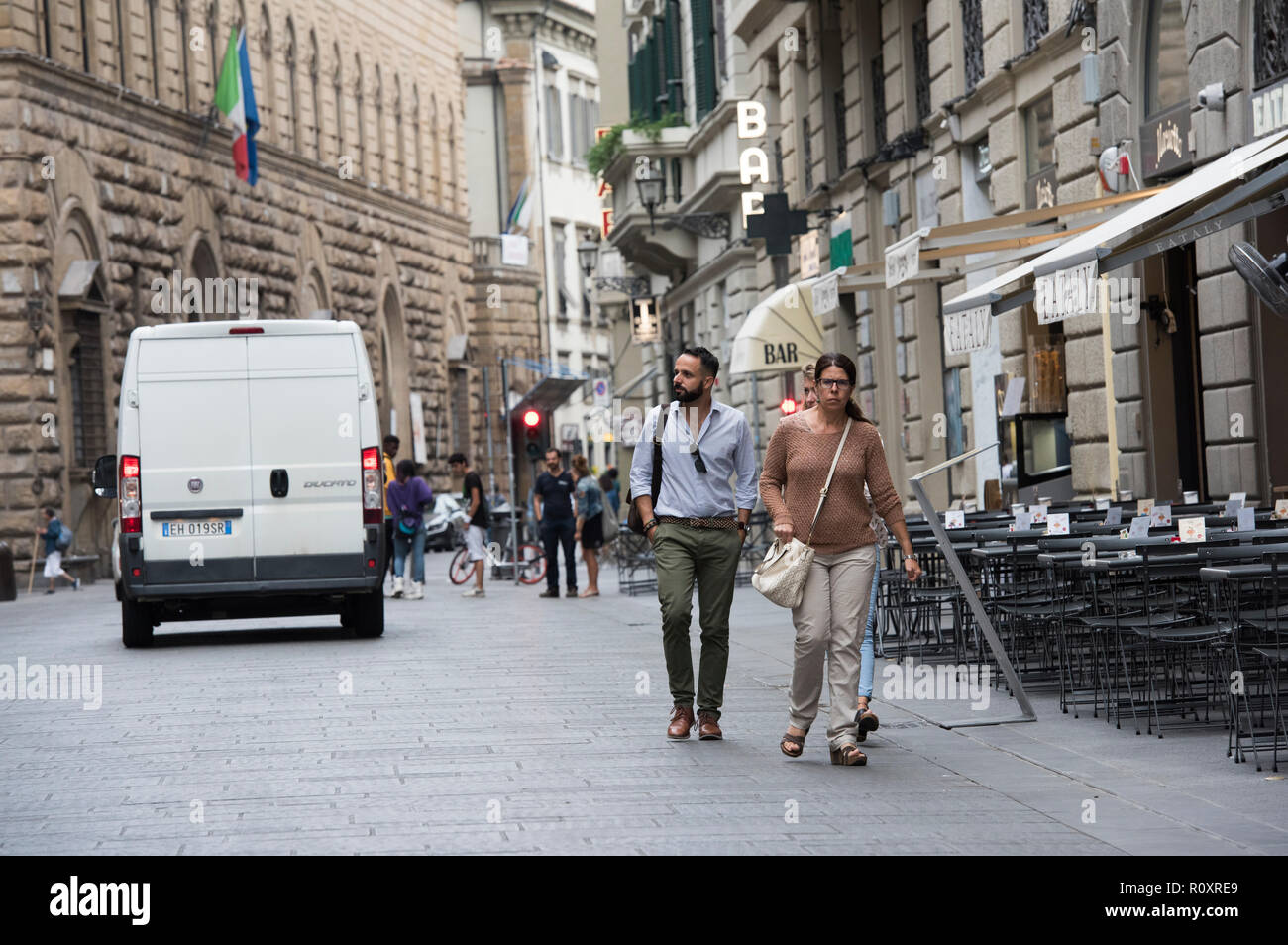 Typical italian street in florence hi-res stock photography and images ...