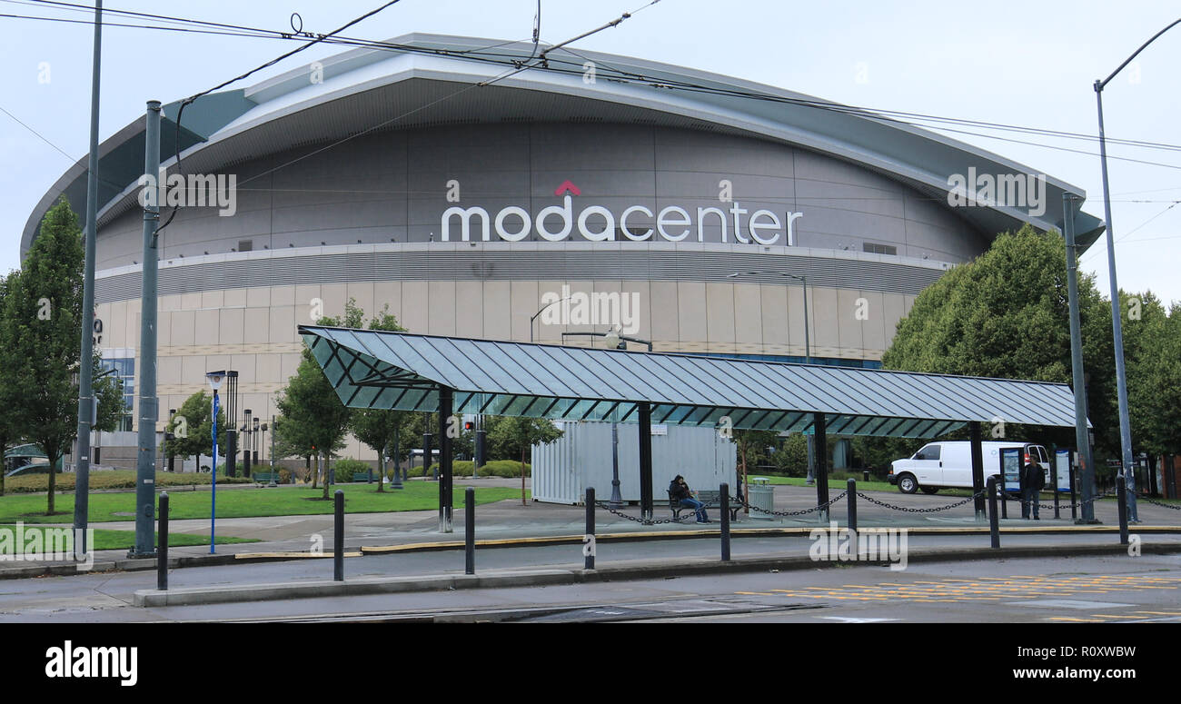 The ModaCenter Arena in Portland, Oregon Stock Photo - Alamy